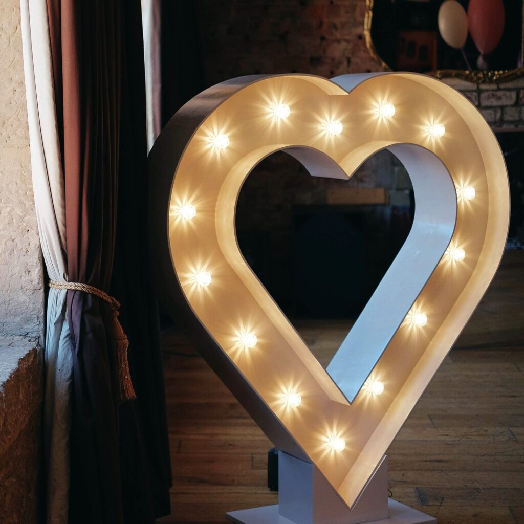 Wedding Venue Décor - Purple Willow Weddings